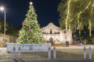 12 Festive Places To Spend Christmas In Texas - Texas Travel 365